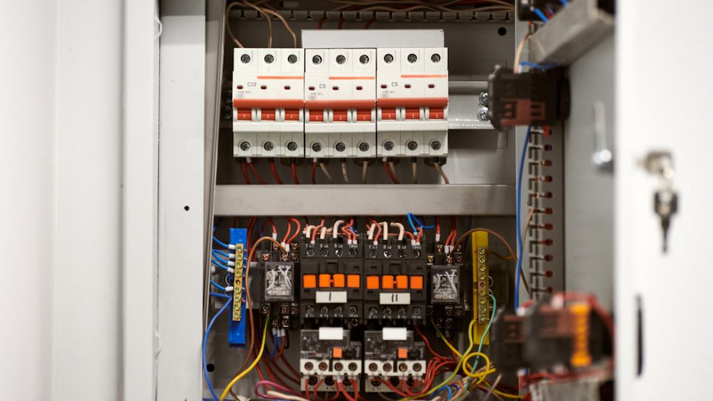 Switchboard Maintenance: A Full Guide - electricgs.com